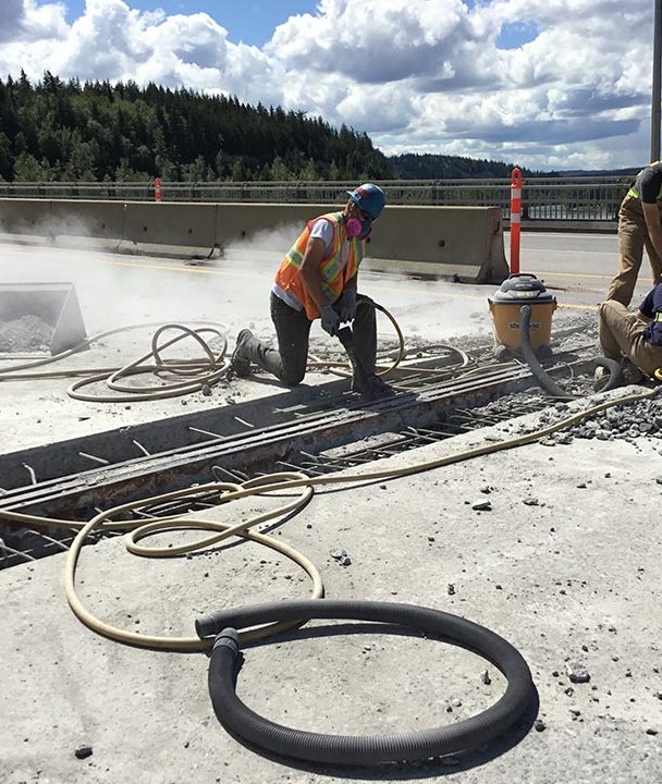 MOTI – Yellowhead Bridge Deck Joint Replacement - IDL Projects